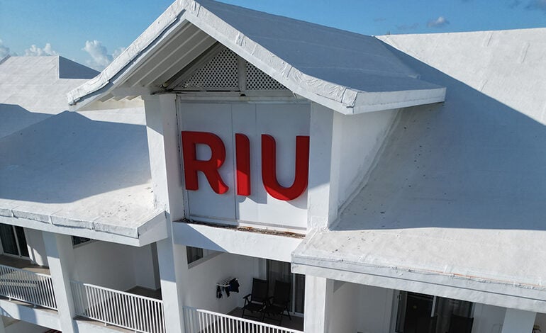 First Person Perspective: The New Elite Club at RIU Palace Macao